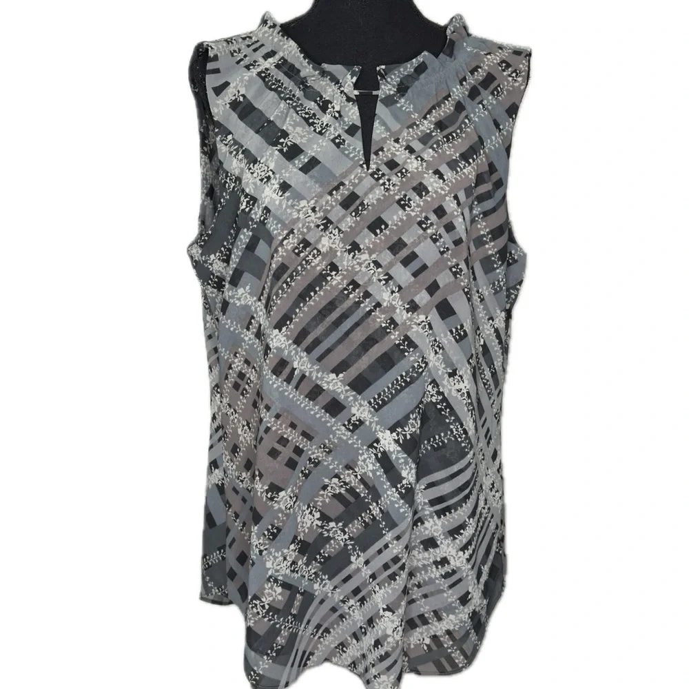 CAbi | Tops | Cabi 345 Graph Trellis Sleeveless Top Sz M Black Gray ...